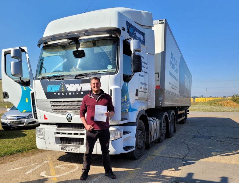 Class 1 LGV HGV Course Kim Driver Training Class 1 LGV HGV Course Kim Driver Training